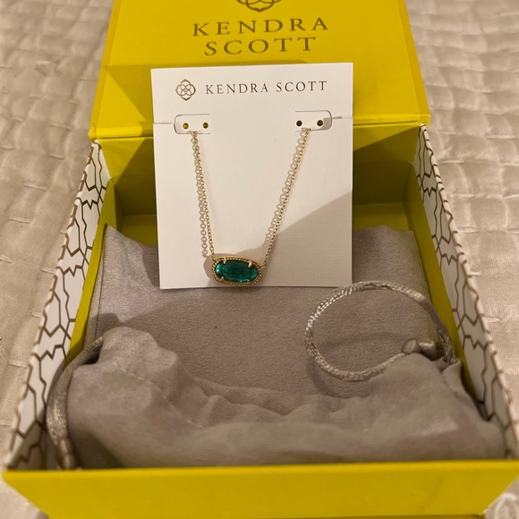 Kendra Scott | Jewelry | Kendra Scott New Elisa Green Necklace With ...